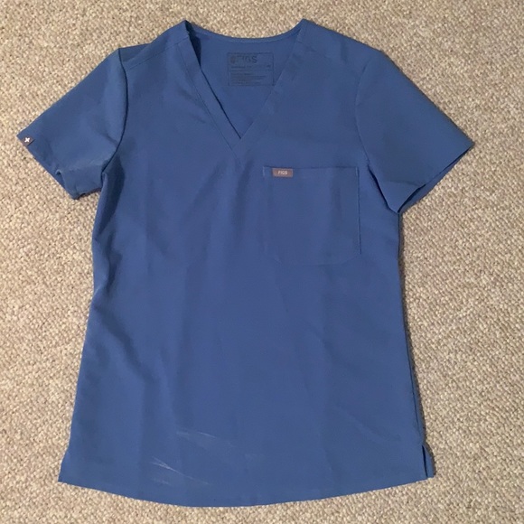 Figs | Tops | Figs One Pocket Scrub Top Technical Collection In Ceil ...